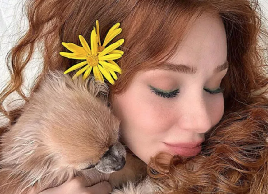 Elçin Sangu'dan yeni pozlar: "Bahar yüzüne yansımış" - Gecce Magazin ...